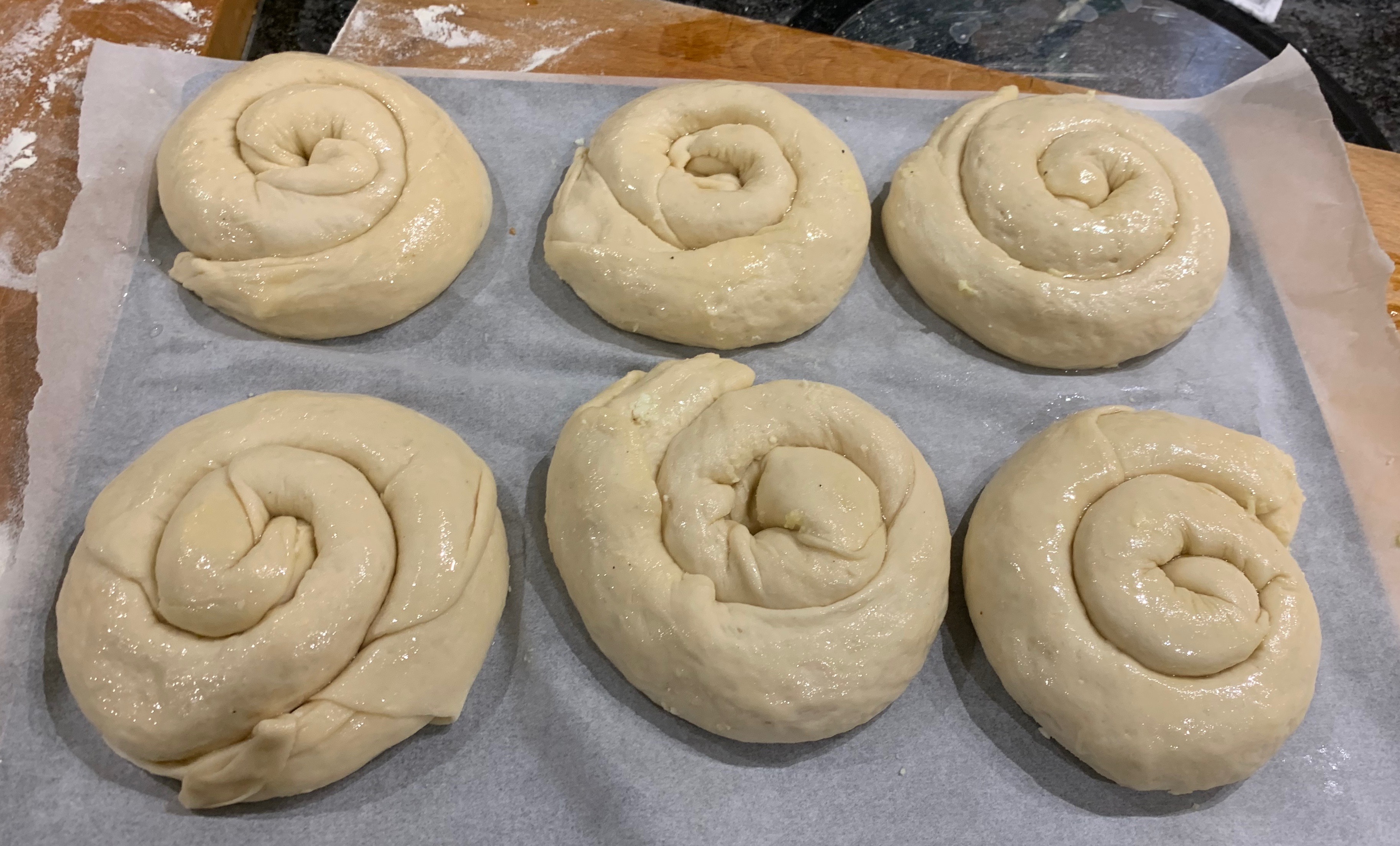 Around the world in 80 bakes, no.1: Moldovan Plăcinte – Polything