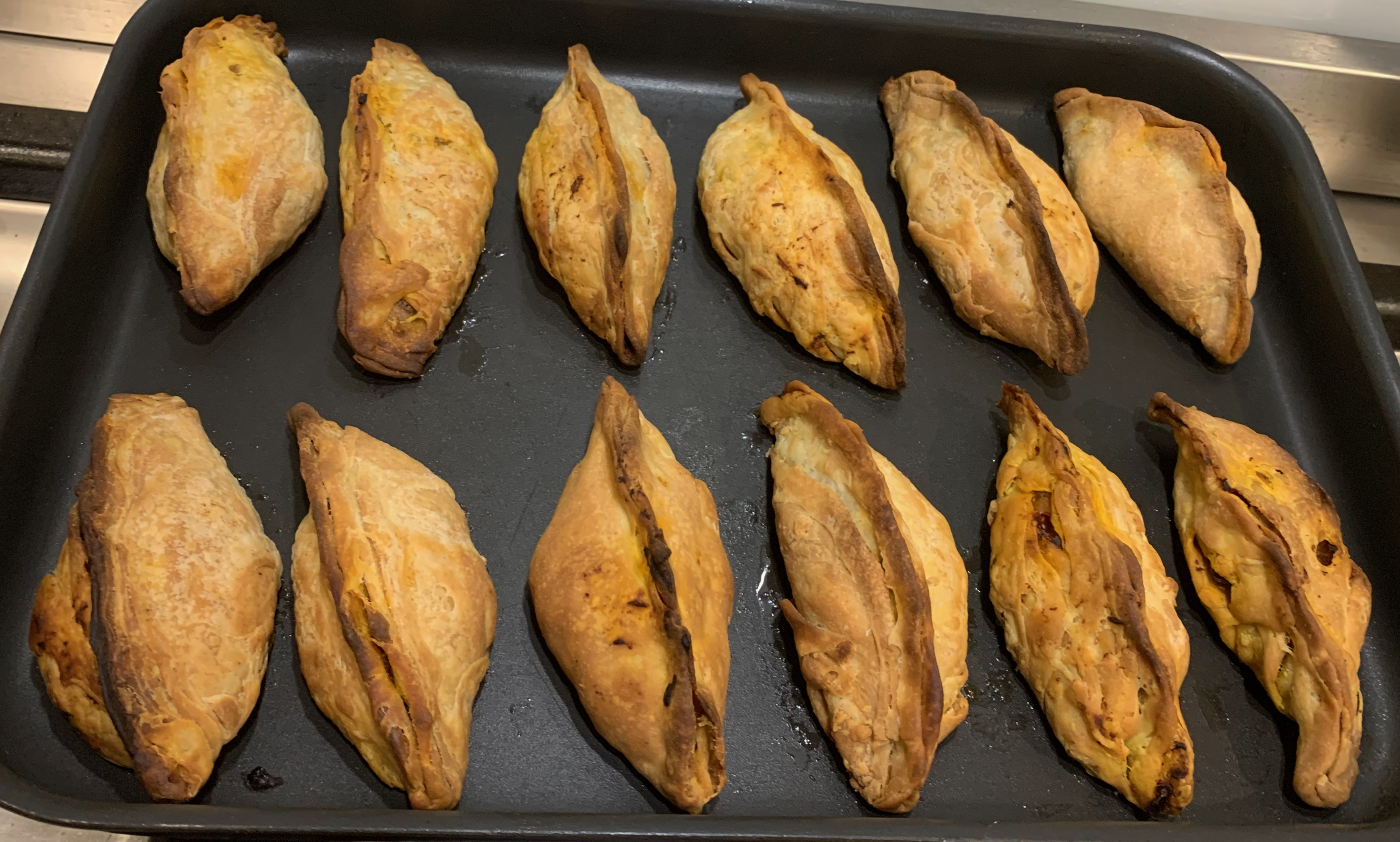 Around the world in 80 bakes, no.45: Pastizzi from Malta – Polything