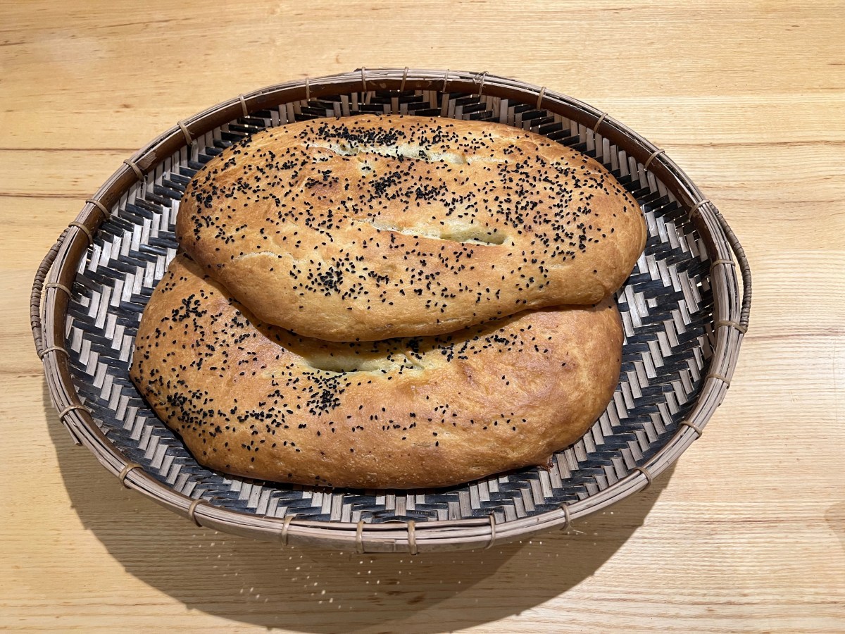 Around the world in 80 bakes, no.73: Nân Barbari – Persian flatbread ...